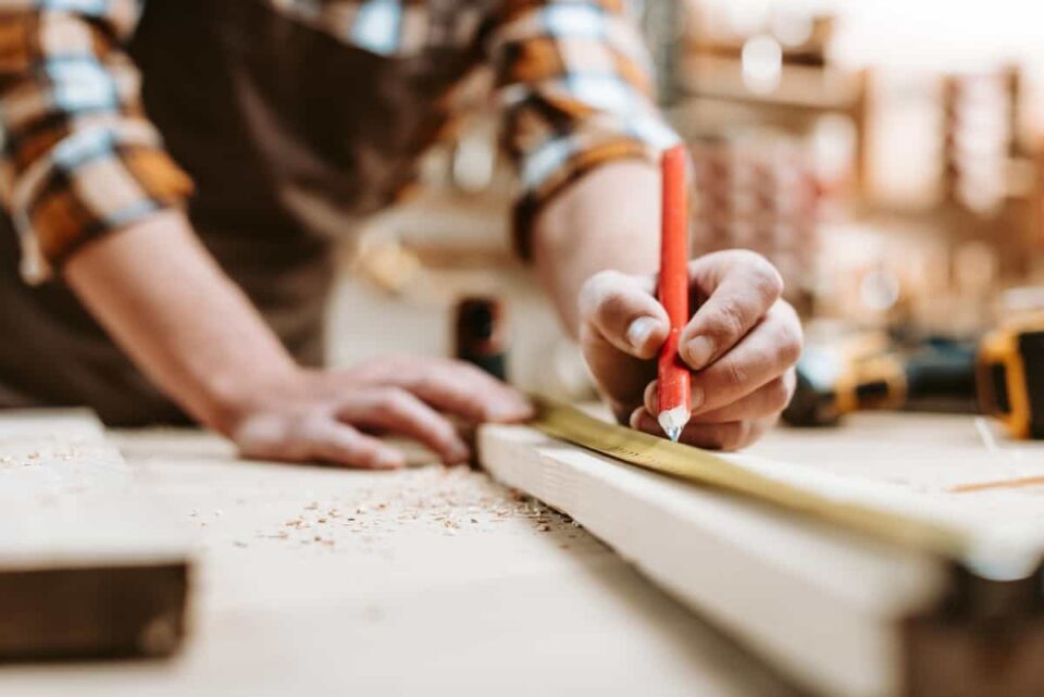 Carpenter Pencils: Why are these Fascinating Pencils Flat?
