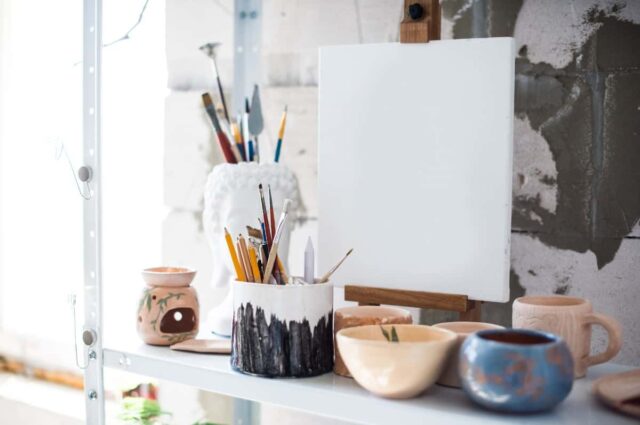 Can you Use Pencil on Canvas? Useful Informations and Tips are Here ...