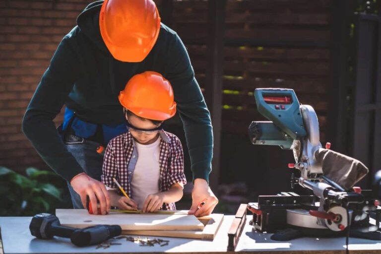 How to Teach Kids to Use Tools: An Easy Step-by-Step Guide - VerbNow