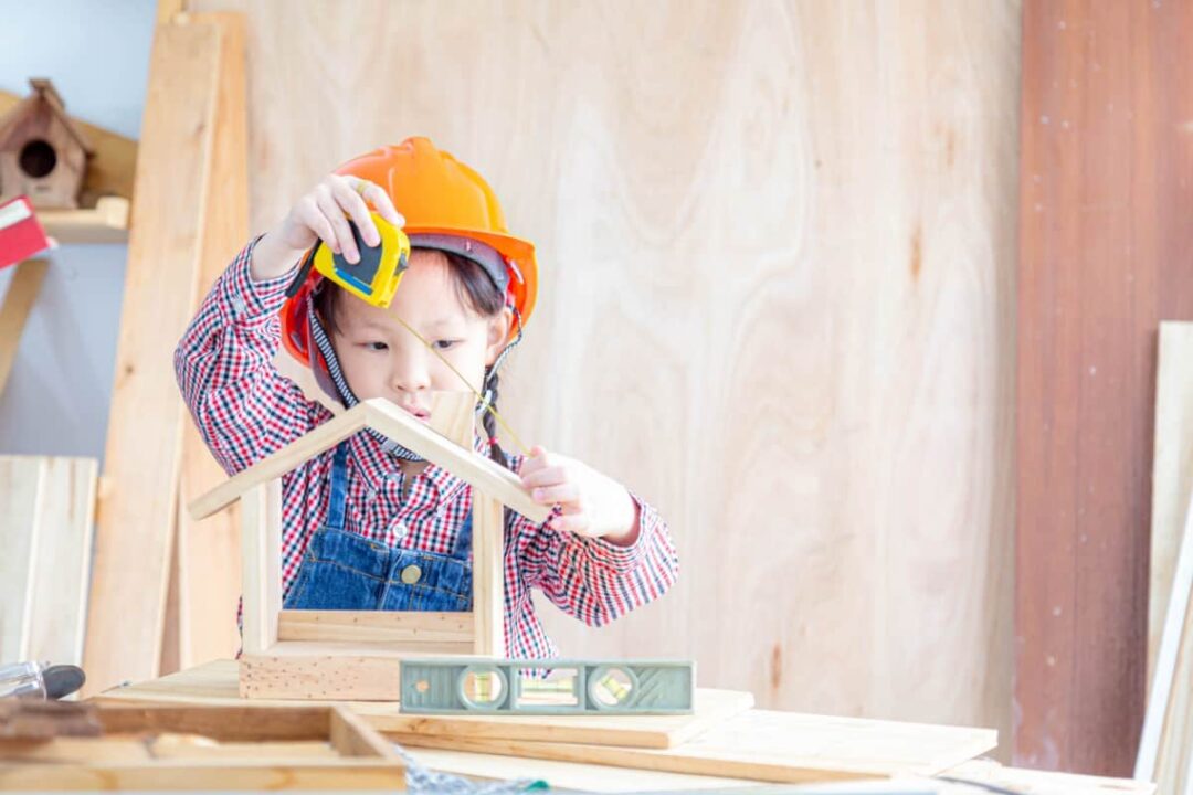 How to Teach Kids to Use Tools: An Easy Step-by-Step Guide