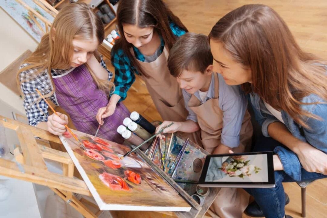 How to Teach Kids to Draw: An Easy Step-by-Step Guide