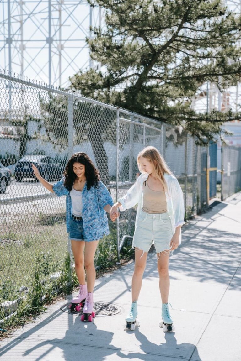 Easy Instruction: How to Teach Kids to Roller Skate