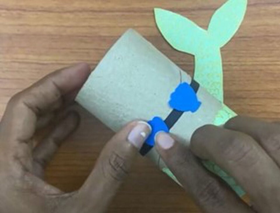 How to Craft a Fun Toilet Paper Roll Mermaid in 9 Easy Steps